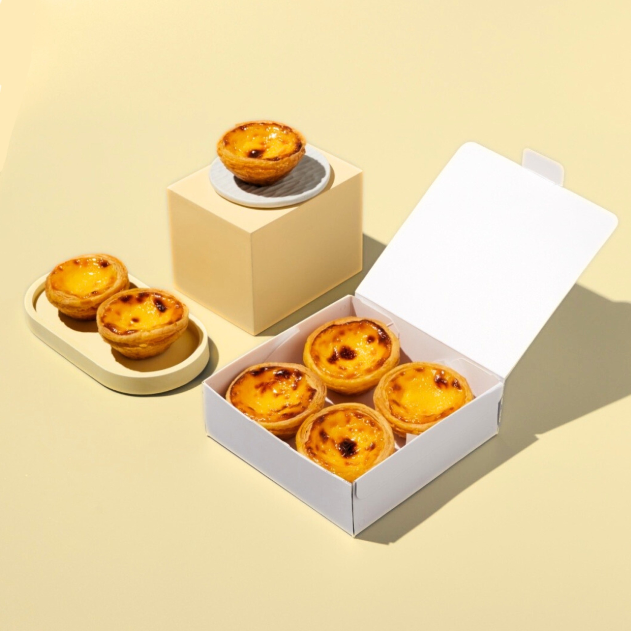 KANOM (ขนม) ต้นตำรับทาร์ตไข่ในตำนาน และปาท่องโก๋ยักษ์ ความอร่อยที่คนไทย ...